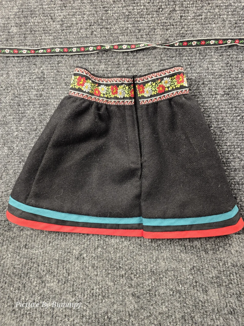 Pleasant Company | Toys | American Girl Kirsten Larson Winter Skirt An ...